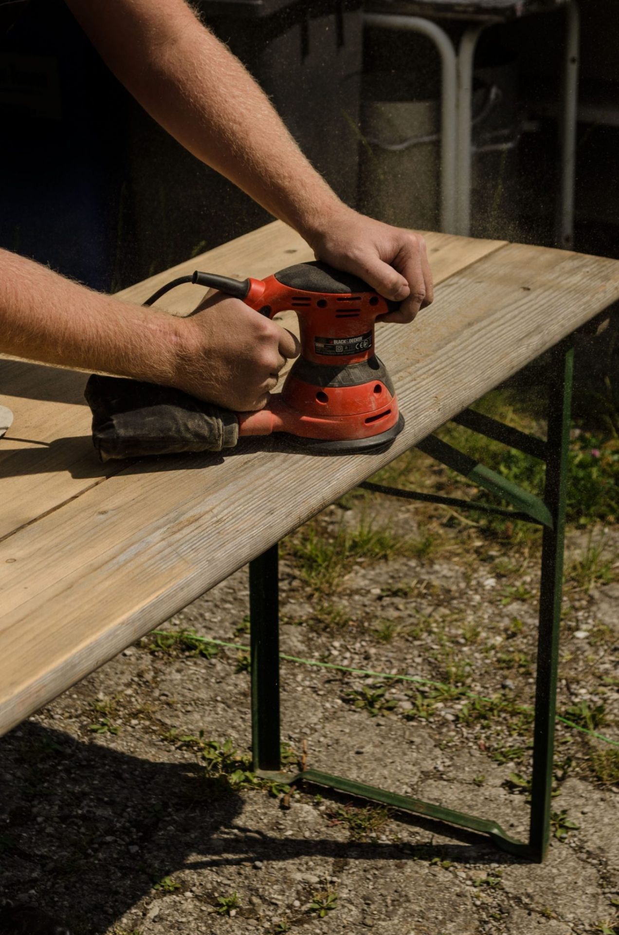 Aus Alt mach Neu: Biertisch bedrucken - Druck auf Holz